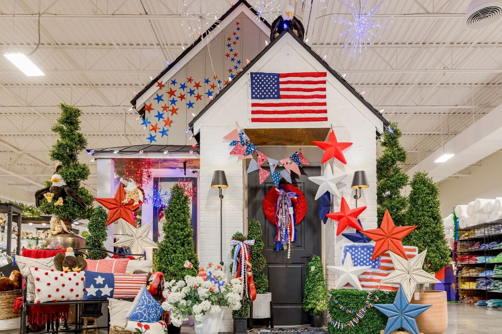 Modern Display: Your Premiere Seasonal Decor & Gifts
